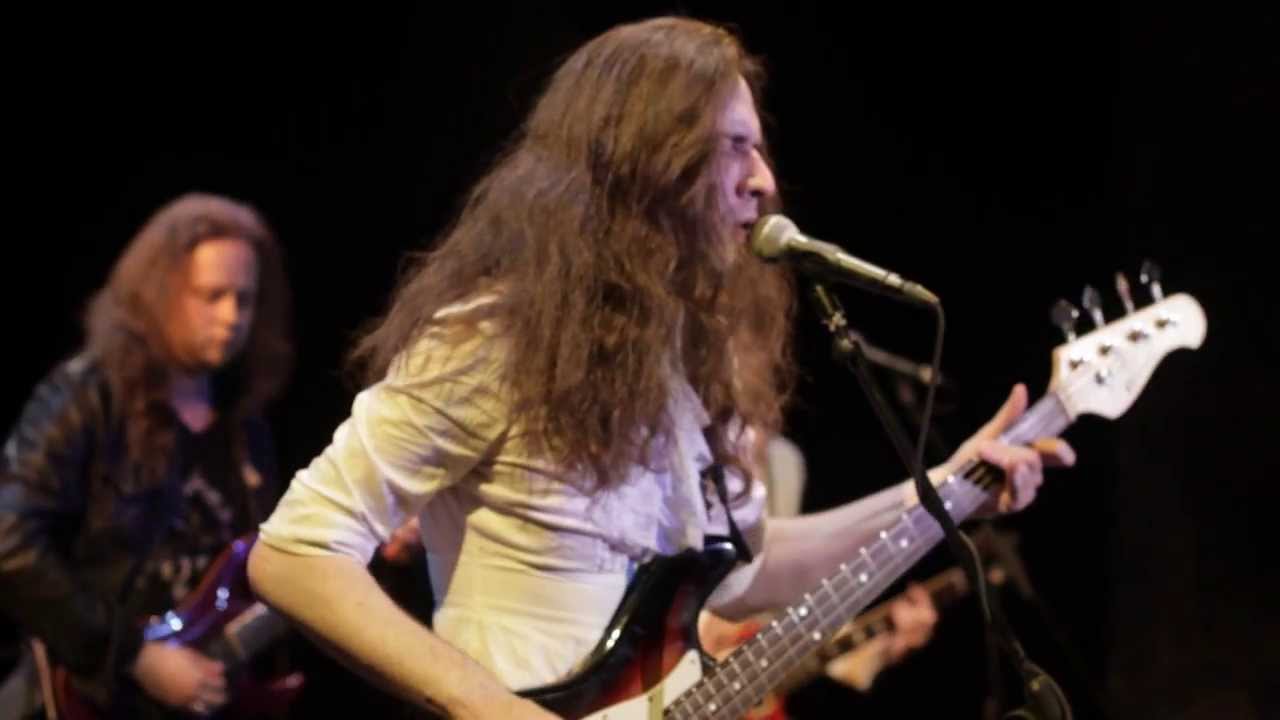 Catherine Band - The little drummer boy (LIVE, 15.05.13) - YouTube