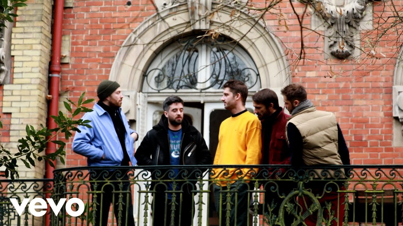 Léon Phal - No Pain en Champagne EP (Making Of) - YouTube