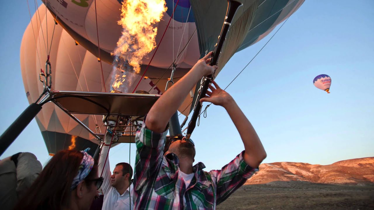 serkan çağrı Turkish jingle bells - YouTube