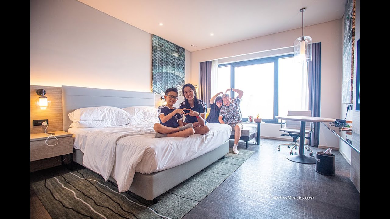 Courtyard by Marriott Penang Experience - YouTube