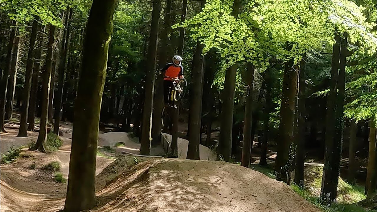 Super fun section of Ark at Ee at Windhill - YouTube