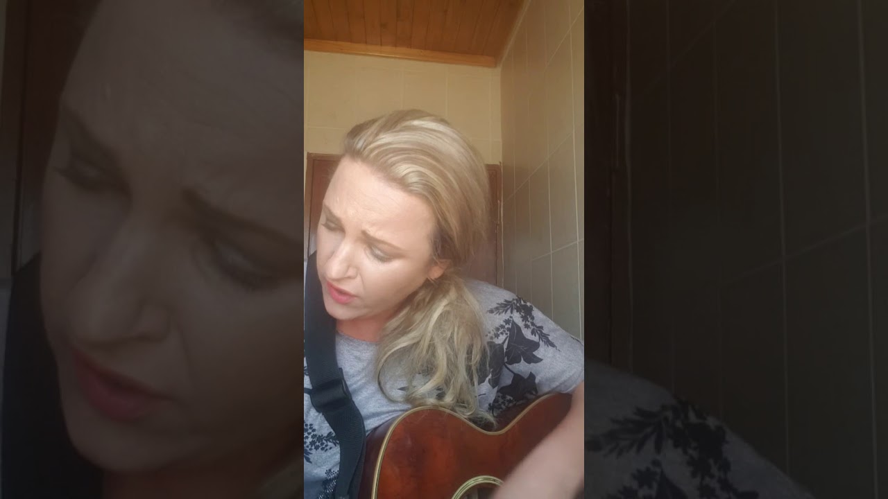 Karlien Husselman South African - Yodeling - YouTube
