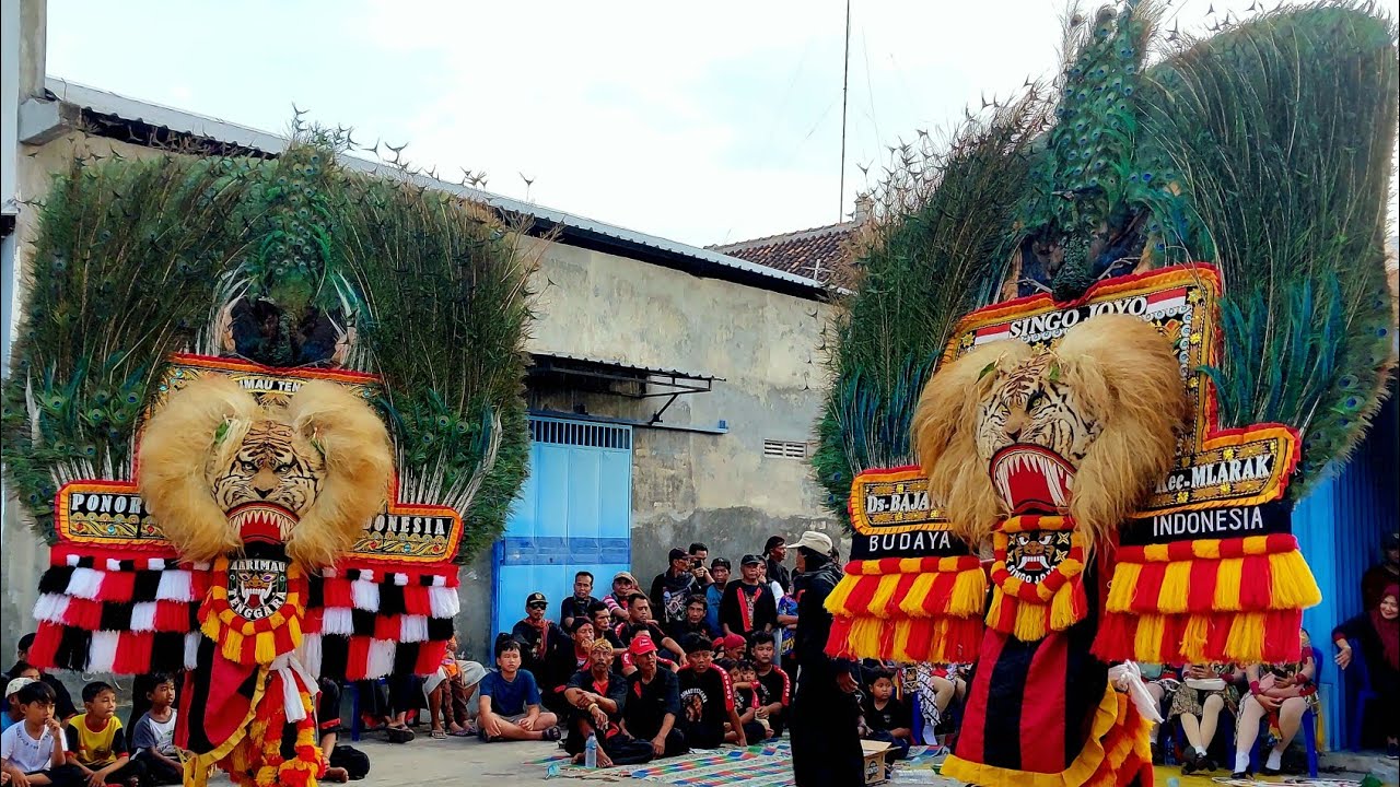 Keren Banget.!! Atraksi DUEL Super Ndadi Barongan SANGAR Reog Ponorogo ...