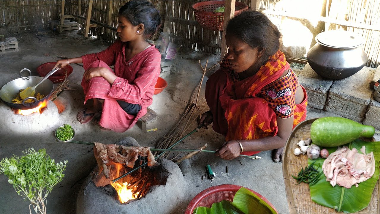 Indian tribe cooking chicken skin recipe with gourd | chicken parts ...