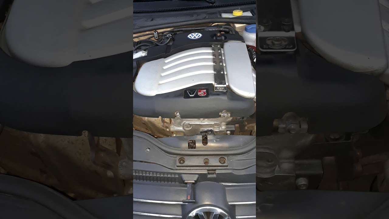VW passat b5 fl 2.3 V5 engine sound - YouTube