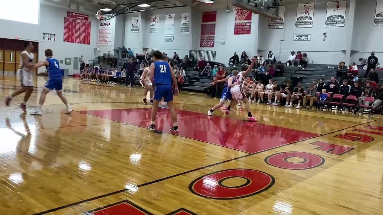 Watch now: Alec Welch converts the contested layup against Delavan ...