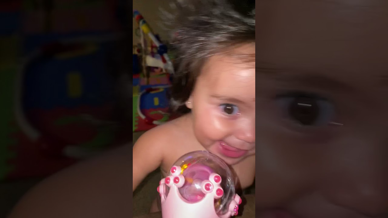 Brincando Com A Irmã Youtube