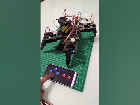 Robô Aranha #arduino #servos #servomotors #robótica #hc05 - YouTube
