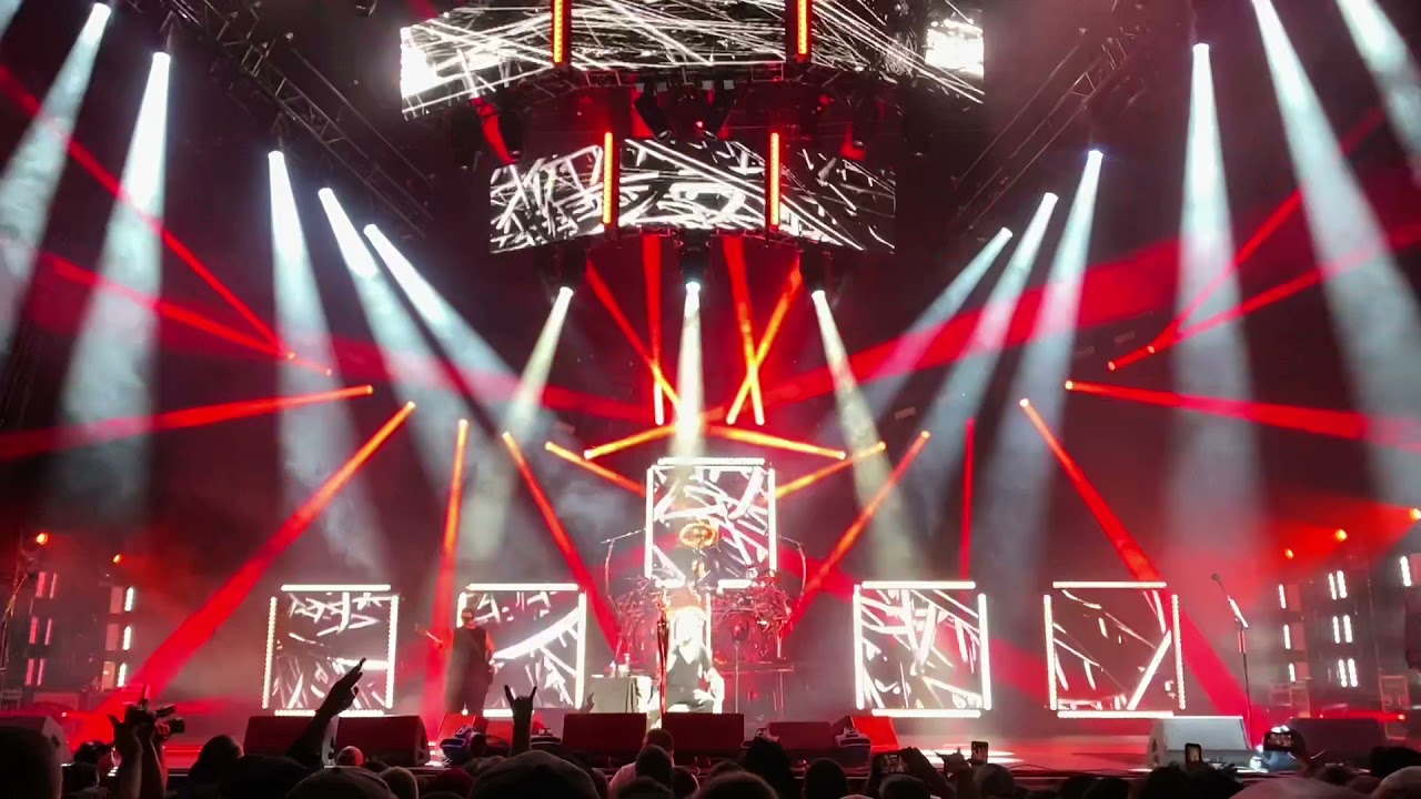 KoRn - Live at Xfinity Theater, Hartford, Connecticut, 10/2/21 - YouTube