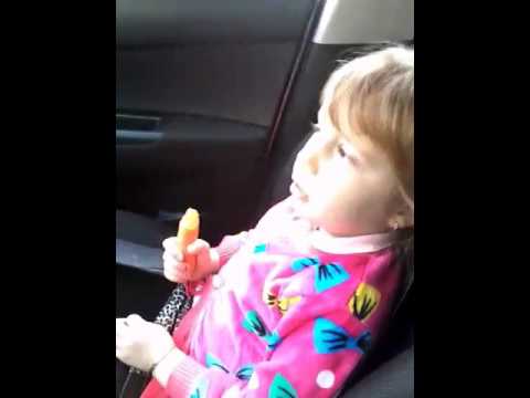 Burla Hatun şarkı söylüyo😂😂😂