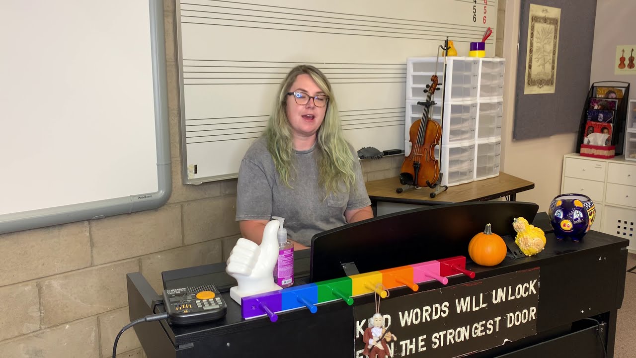 Grasshopper Song with Piano - YouTube