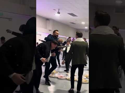 Carsamba ciftetellisi Baklava ile #benikesfetecikar #insagram #face #tiktok #insagram #düğün