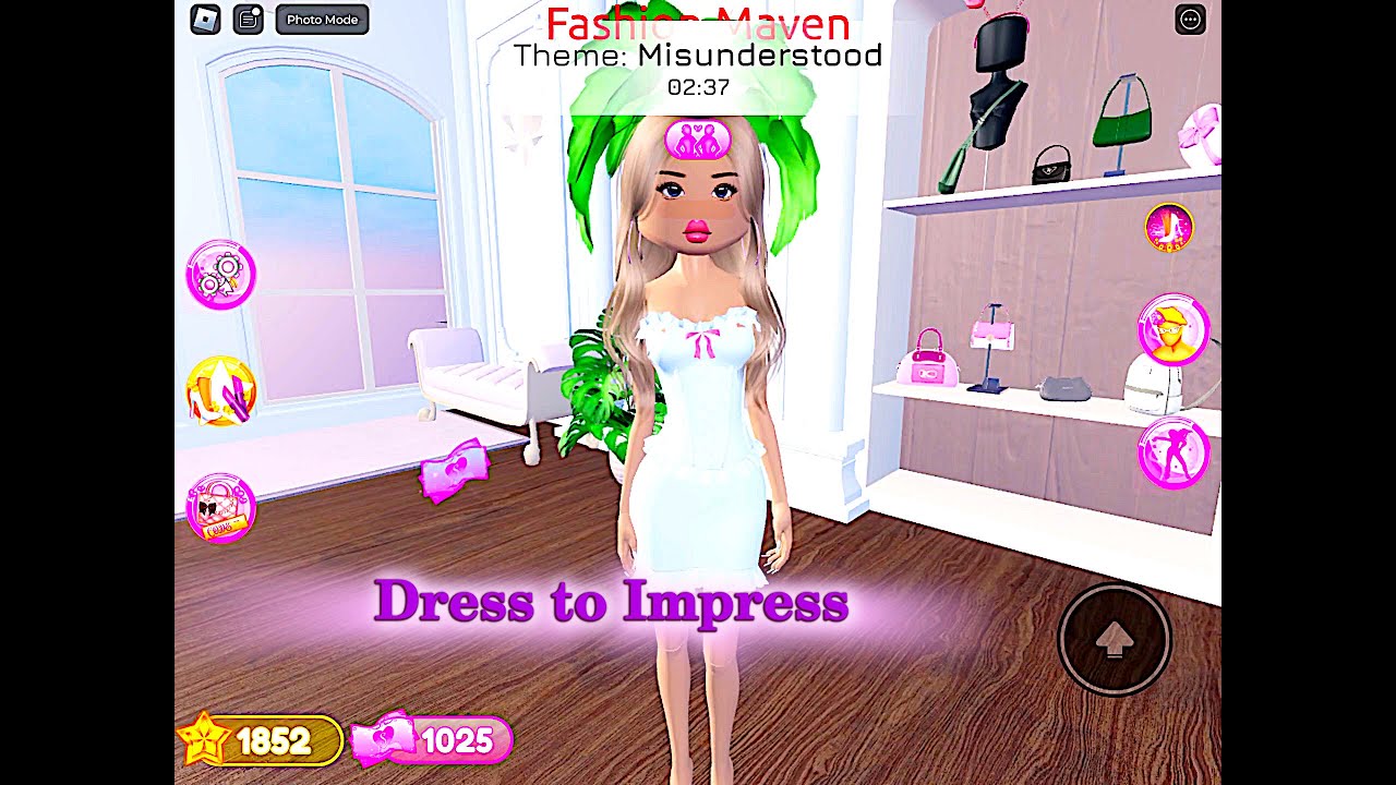 Dress to Impress. Theme: Misunderstood #dresstoimpress #roblox - YouTube