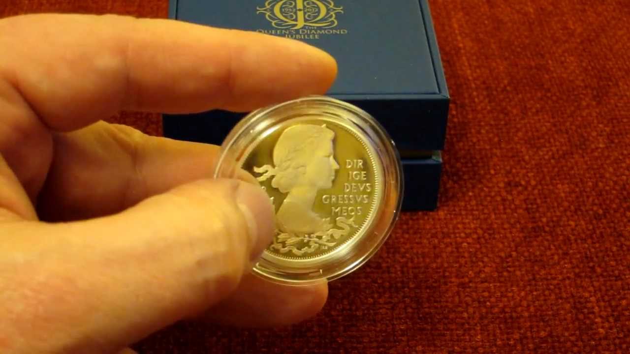 The Queen's Diamond Jubilee UK Silver proof Coin 1952 to 2012. Double ...