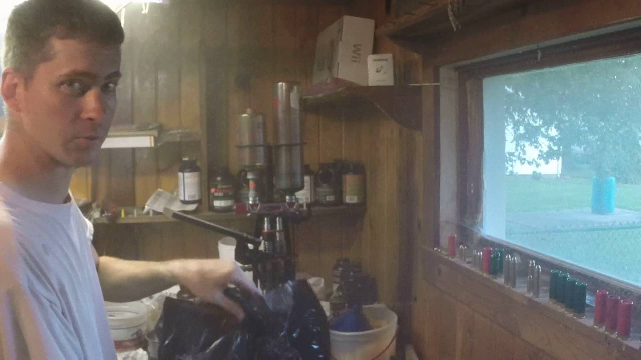 How the make black powder shotgun shells - YouTube