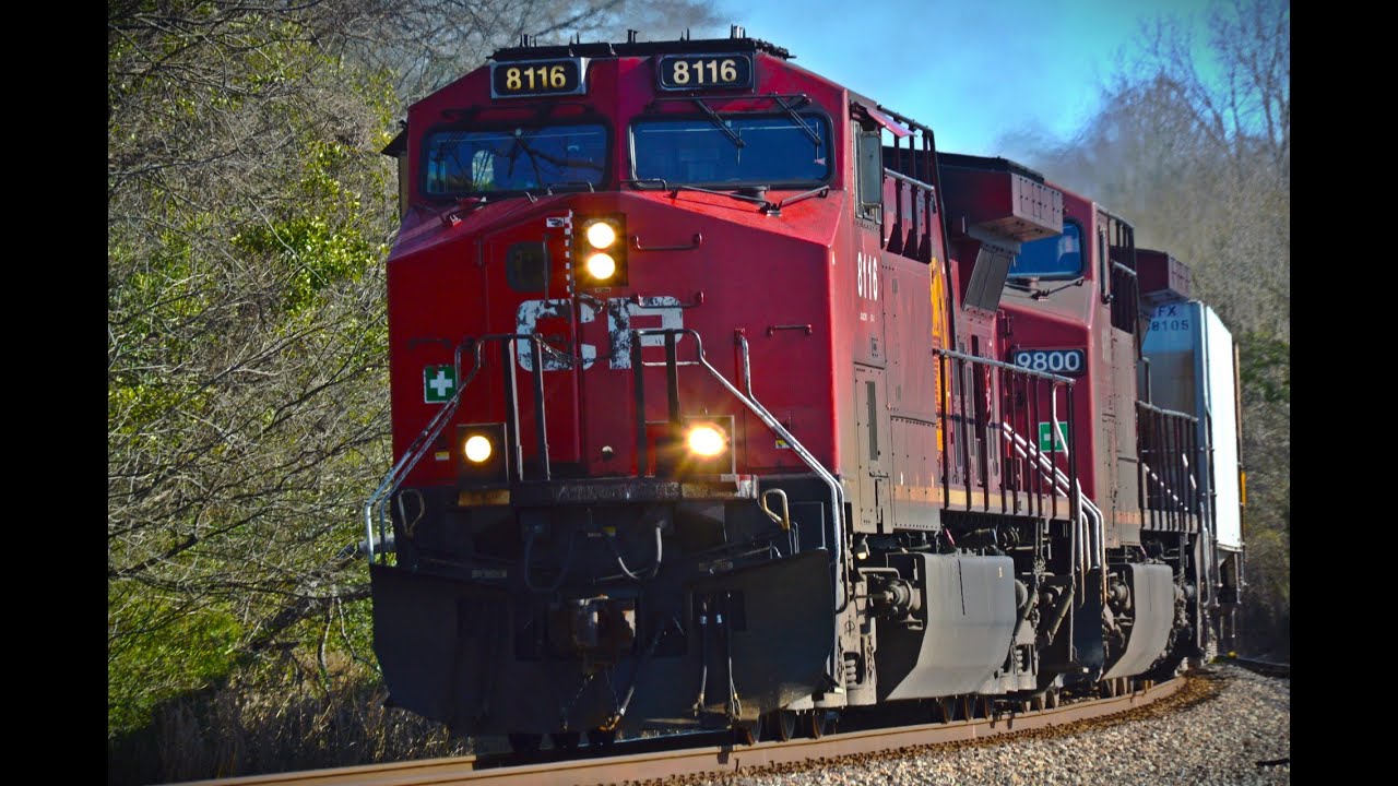 CP 8116 Leads CSX B211 Combined with B796 - 02-24-24 - YouTube
