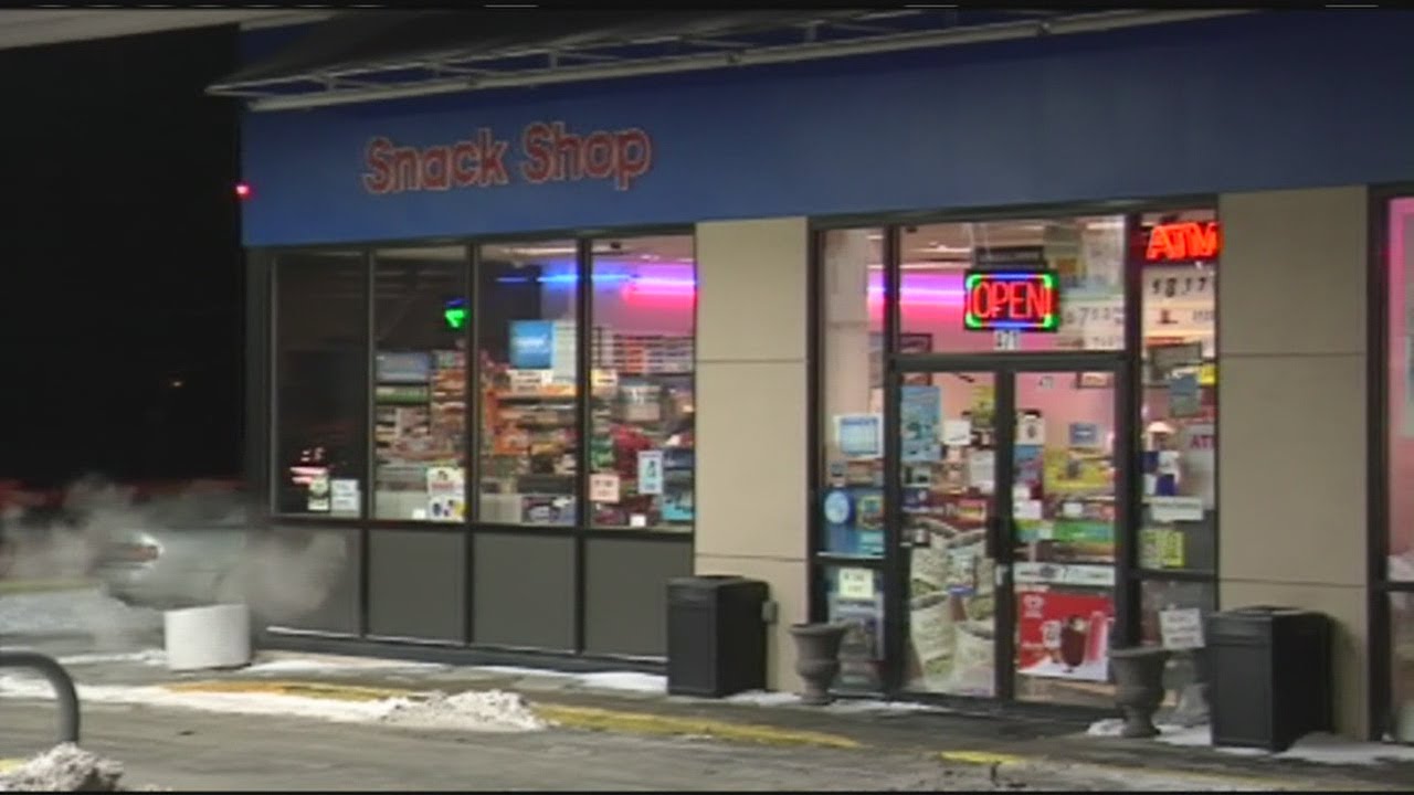 Armed robbery at Springfield gas station - YouTube