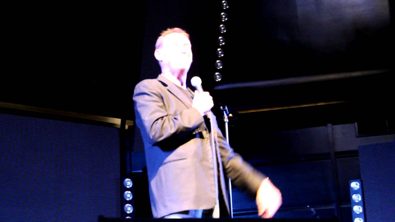 Comedy Club Asia Jonathan Atherton - YouTube