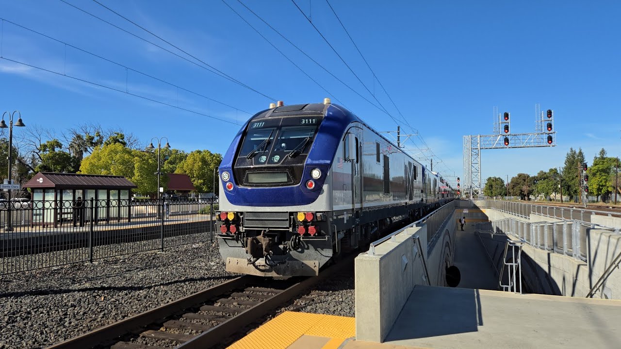 ACE Train 49ers Special #101 at Santa Clara Station with SC-44 #3111 ...
