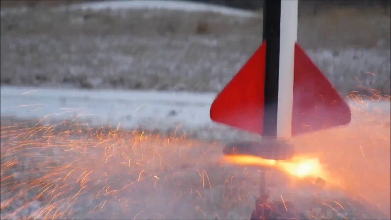 12 24 17 07:38 mid power rocket launch - YouTube