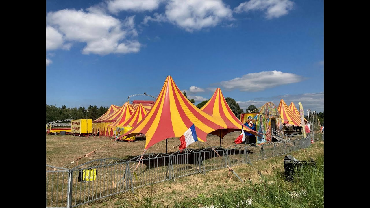 Cirque Muller ( Montelimar ) - YouTube