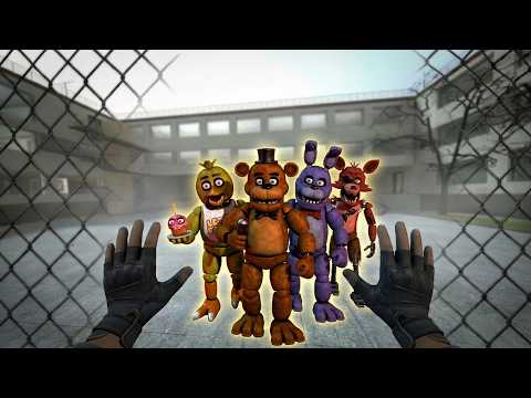 Escaping Freddy, Bonnie, Chica & Foxy in GMod FNAF School