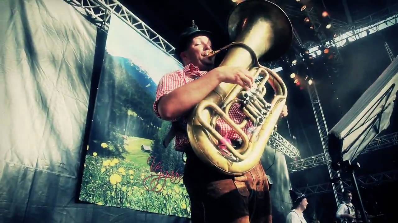 Bloodhound Gang Medley - Bluthund Gang Medley - Vejgaard Tårnblæserlaug ...