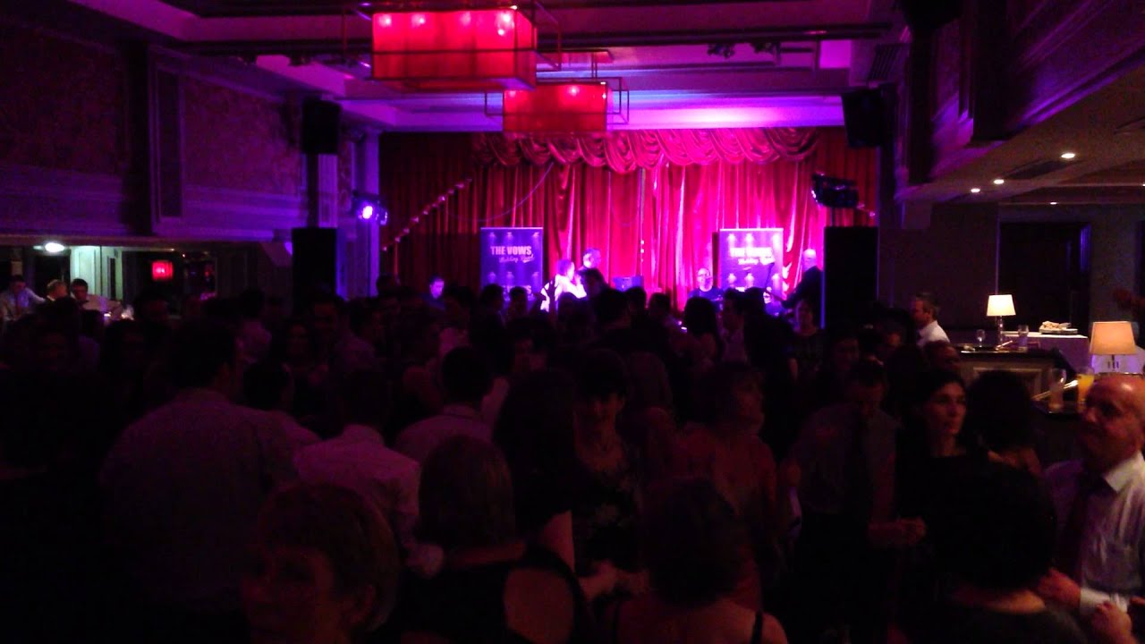 The Vows Wedding Band - Wake Me Up (Avicii cover) - YouTube