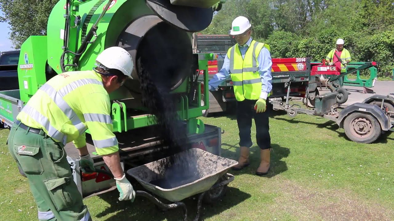 HRA with recycled binder course demo - YouTube