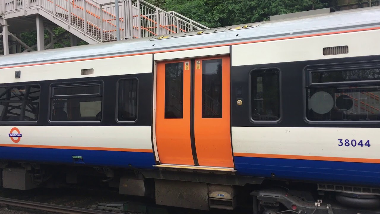 London Overground Class 378144 at Canonbury - YouTube