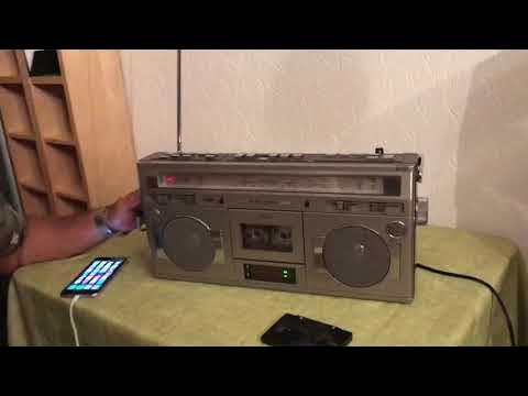 Grundig RR660 vumeter - YouTube