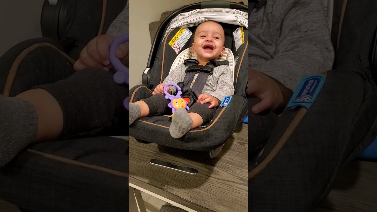 Baby Mateo Cracking Up Like Always😀😀 #baby #mom - YouTube