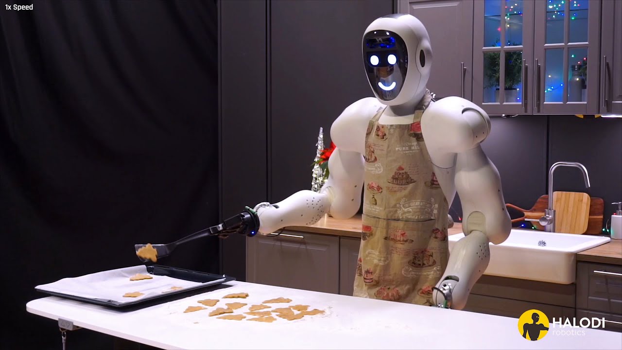 EVE baking gingerbread cookies - YouTube