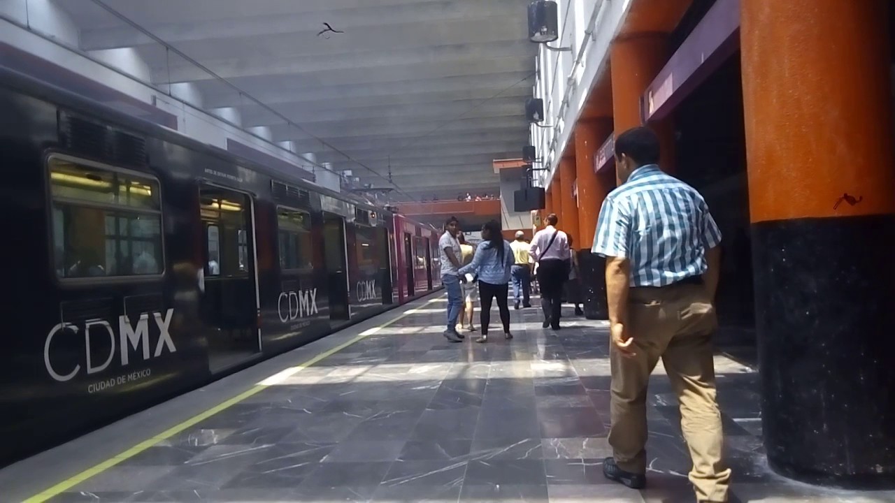 Tour Metro CDMX - Tren FM-86 quemándose en la estación Pantitlan - YouTube
