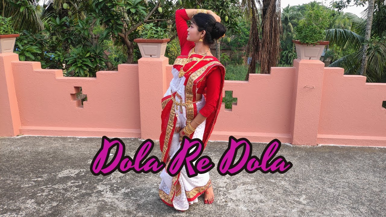 Dola Re Dola || Dance Cover by Subhasmita Mandal - YouTube