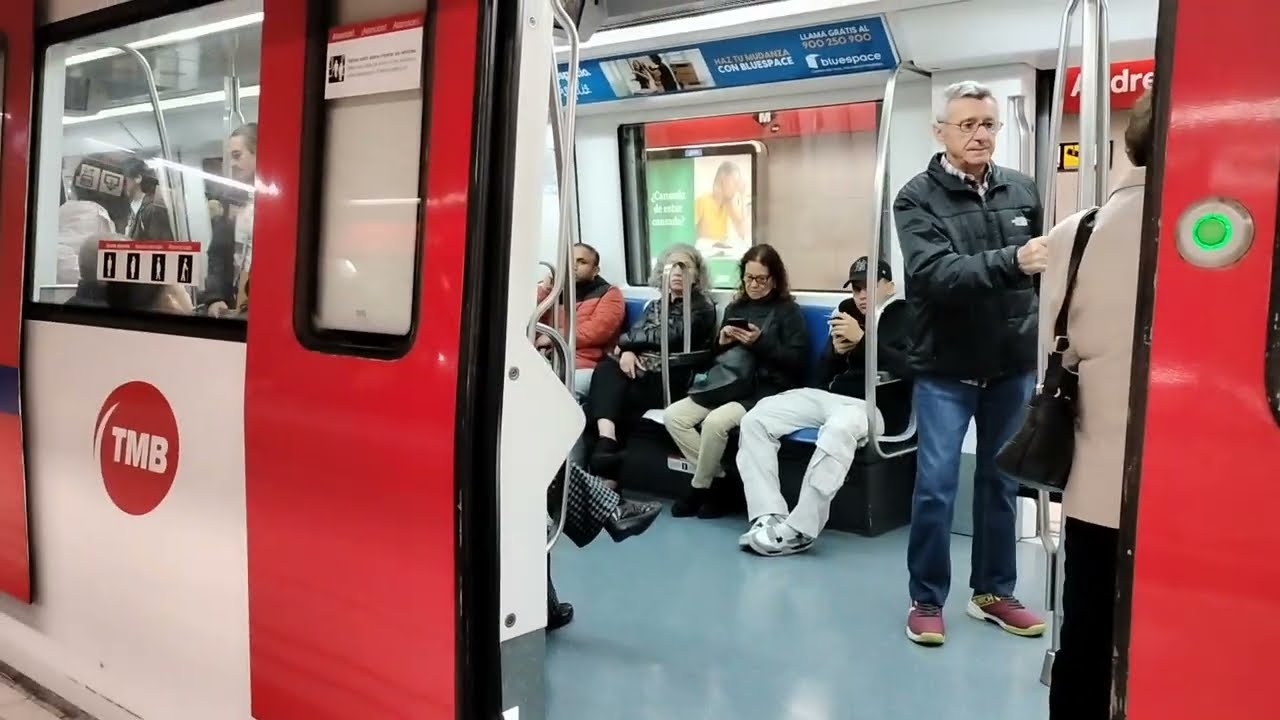 Metro Barcelona L1 Sant Andreu (TMB) 4000 6000 también de 2da ...