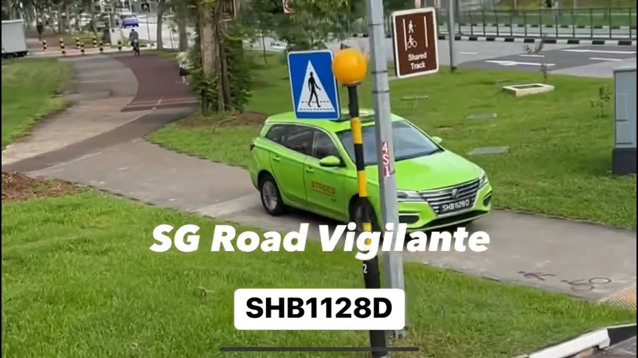 8jan2023 #SHB1128D strides premier taxi driving on share footpath ...
