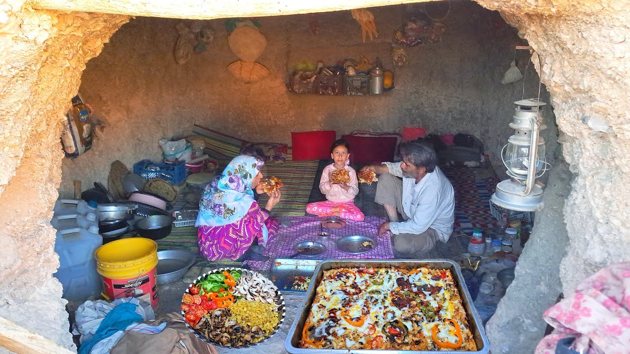 Rustic Cooking: Amazing Fire Pizza in the Underground cave By Special ...