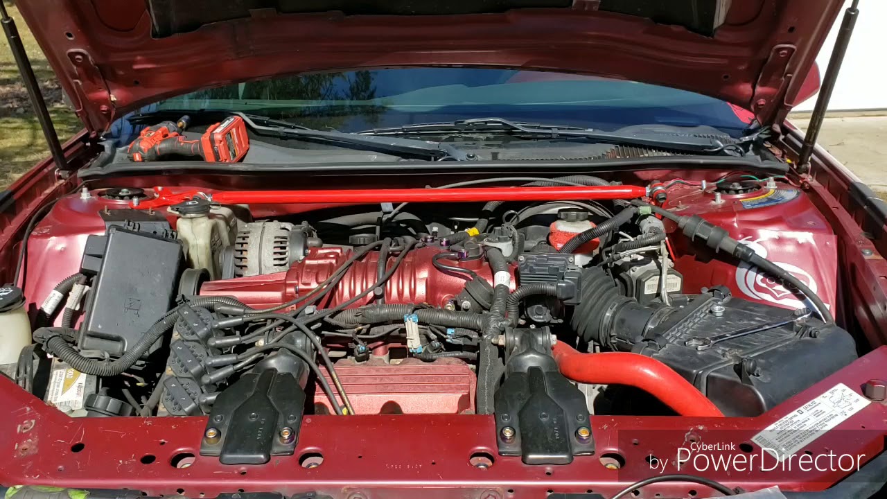 ZZPERFORMANCE W-body strut bar - YouTube