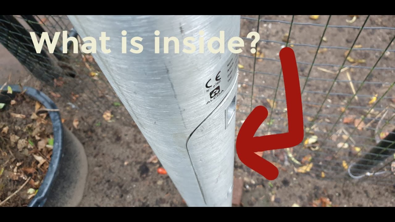 What is inside a streetlight? - YouTube