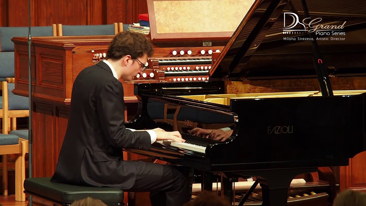 Rodolfo Leone plays Chopin: Polonaise Op. 53 "Eroique" - YouTube