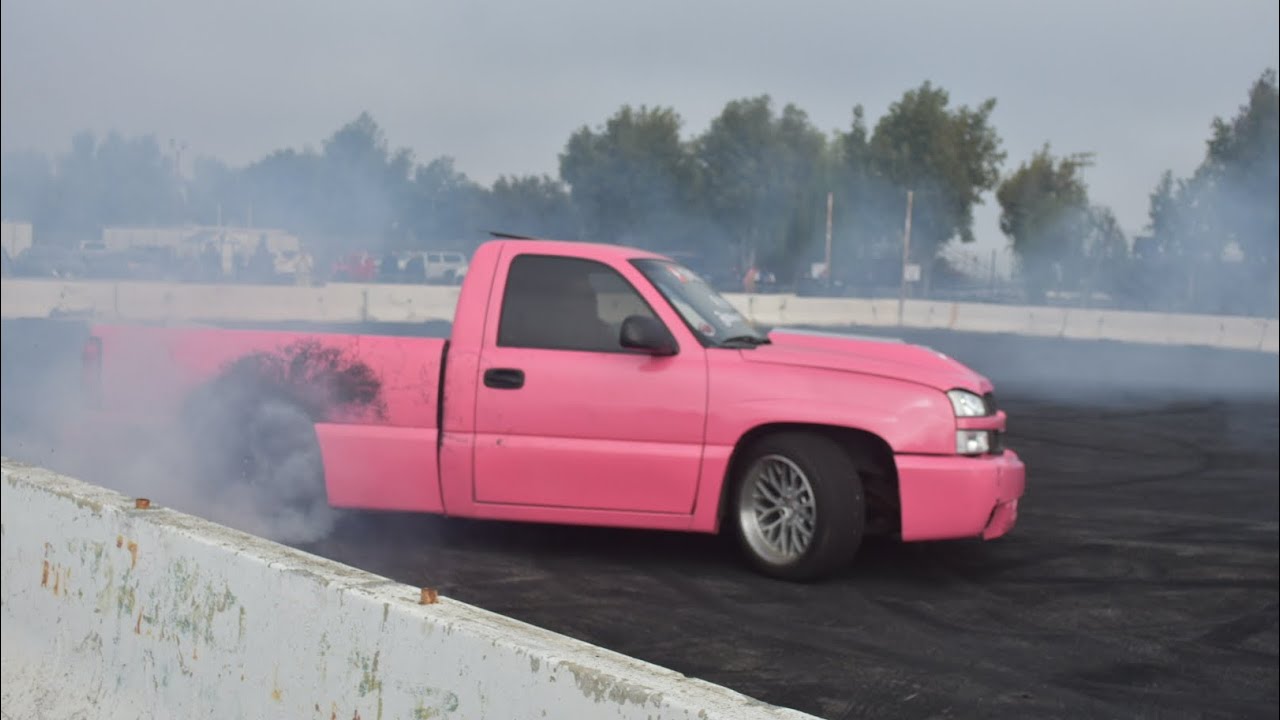Famoso Drag Strip Pit🕹️g8/gto/ctsv/ - YouTube