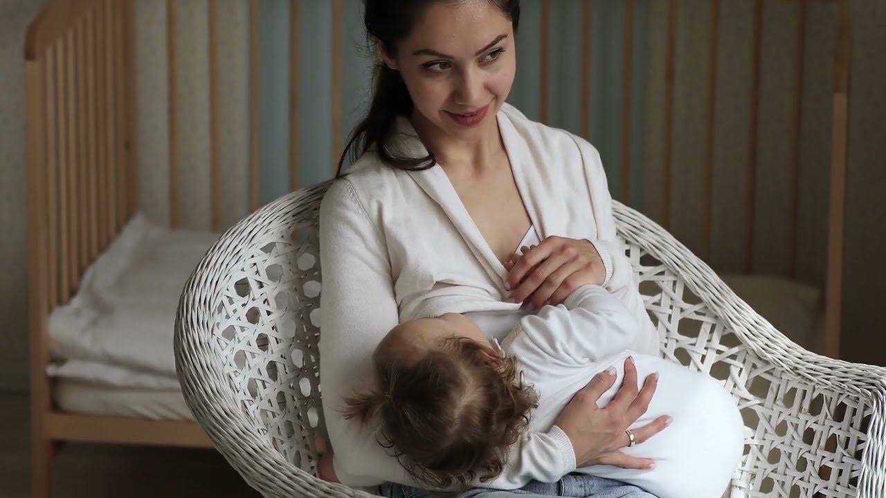 Breastfeeding tips video show on tiktok #5 #shorts - YouTube