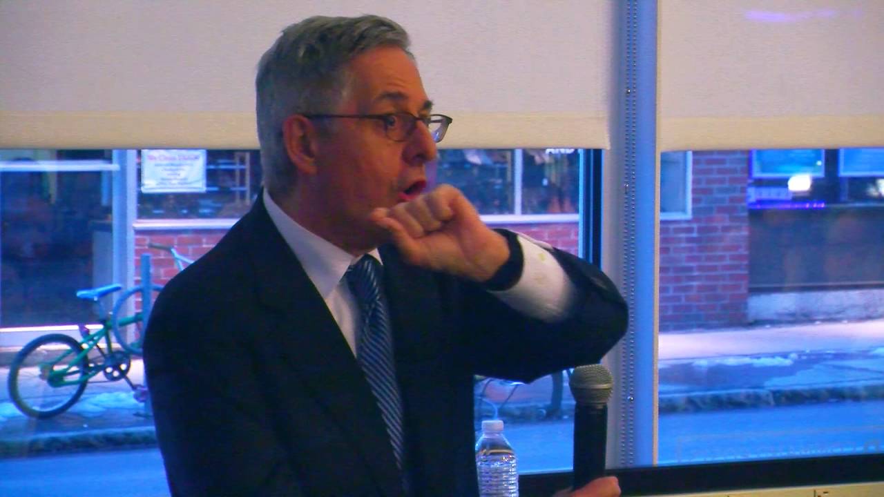 Dan Lyons and his Misadventure in the Start-Up Bubble - YouTube