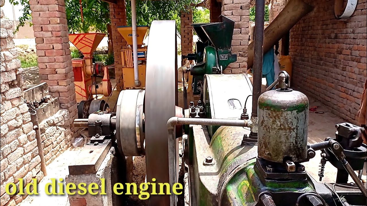 old black diesel engine work with wheat grinding machine ! Kala diesel ...