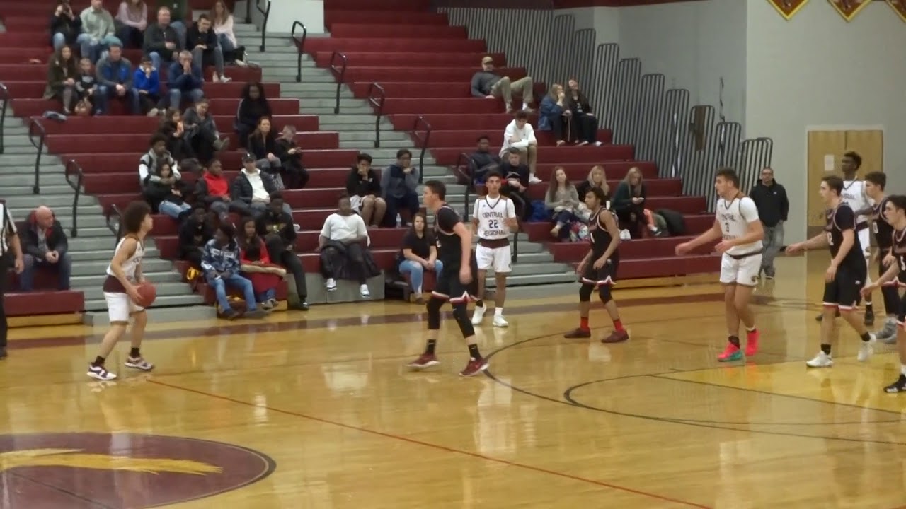 Kyle Rhoden scores on the putback - YouTube