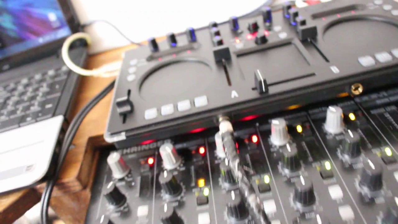 Korg Kaoss Dj controller DEMO with Native Instrument Traktor and vinyl ...