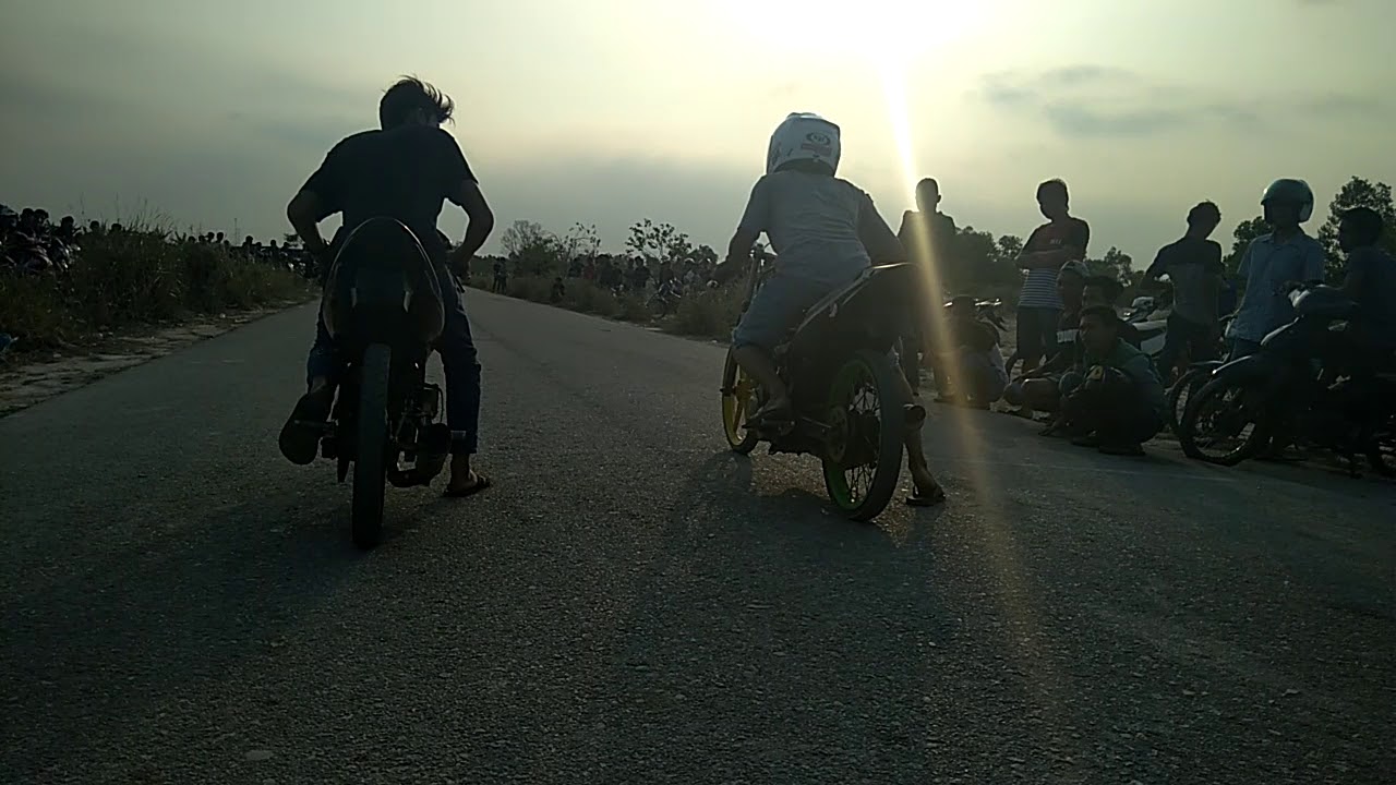 Balap liar batam satria fu 150cc std (ART A2N) - YouTube