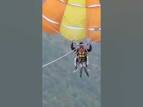 I went parasailing The first time - YouTube