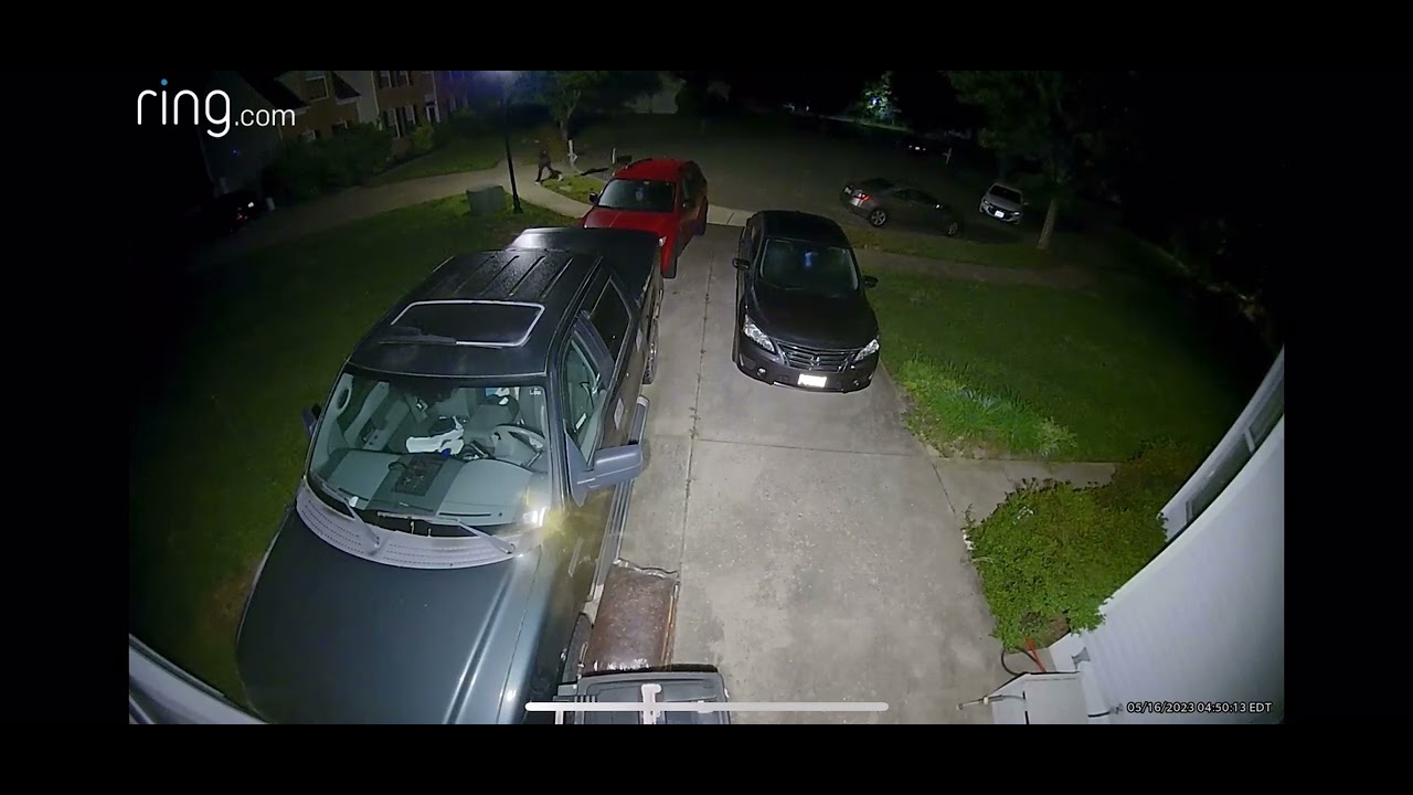 Watch out for the sneaky ones checking cars #accokeekmd - YouTube